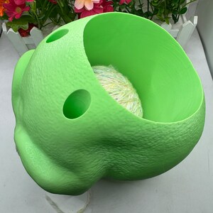 Alien Yarn Bowl With Tool Holes | 3D Printed | Alien Head Yarn Bowl ...