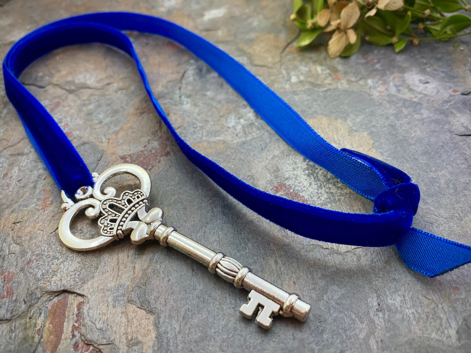 Skeleton Key Bookmark, Silver Key, Velvet Ribbon, Ribbon Bookmarks ...