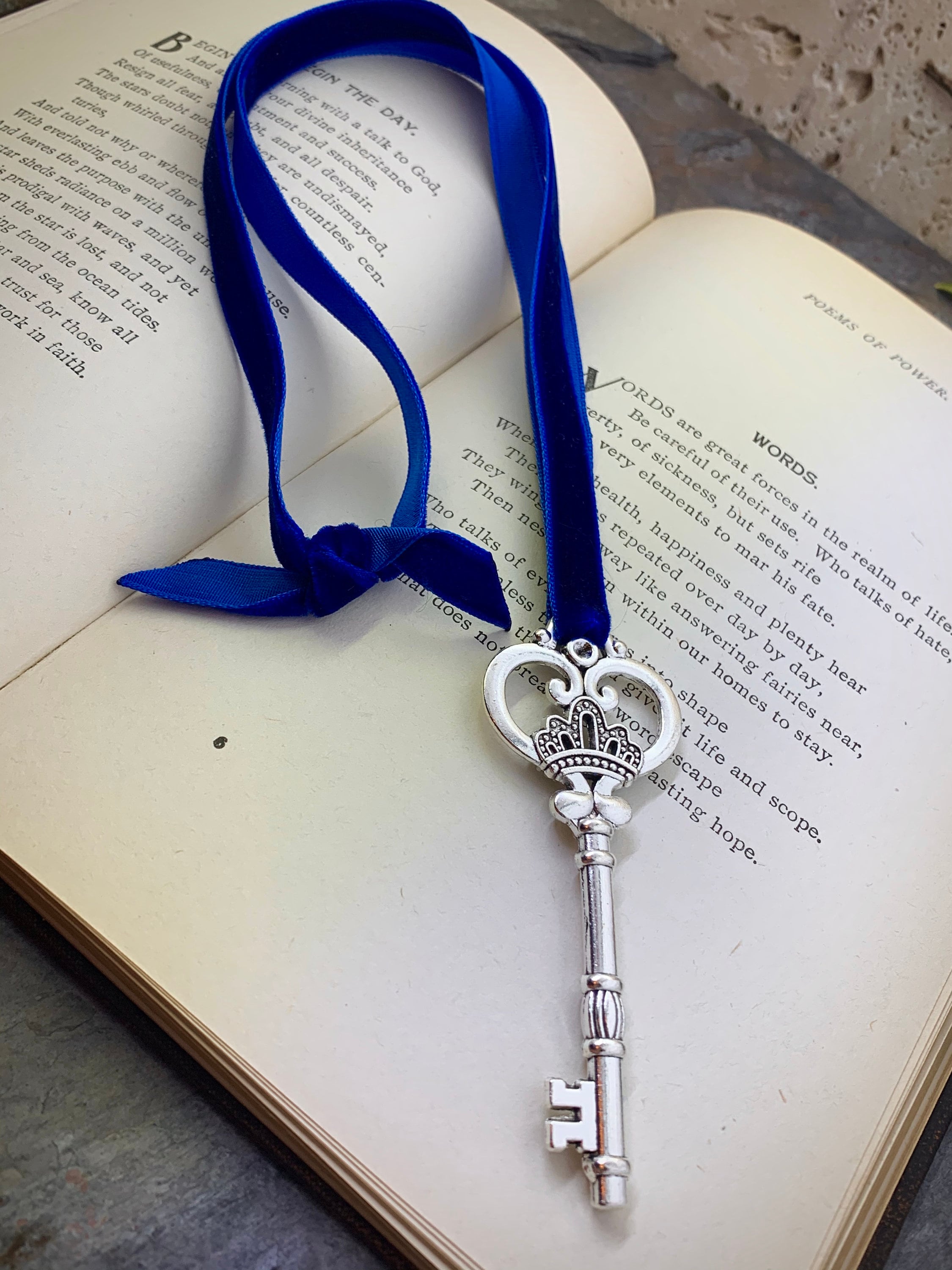Skeleton Key Bookmark, Silver Key, Velvet Ribbon, Ribbon Bookmarks ...