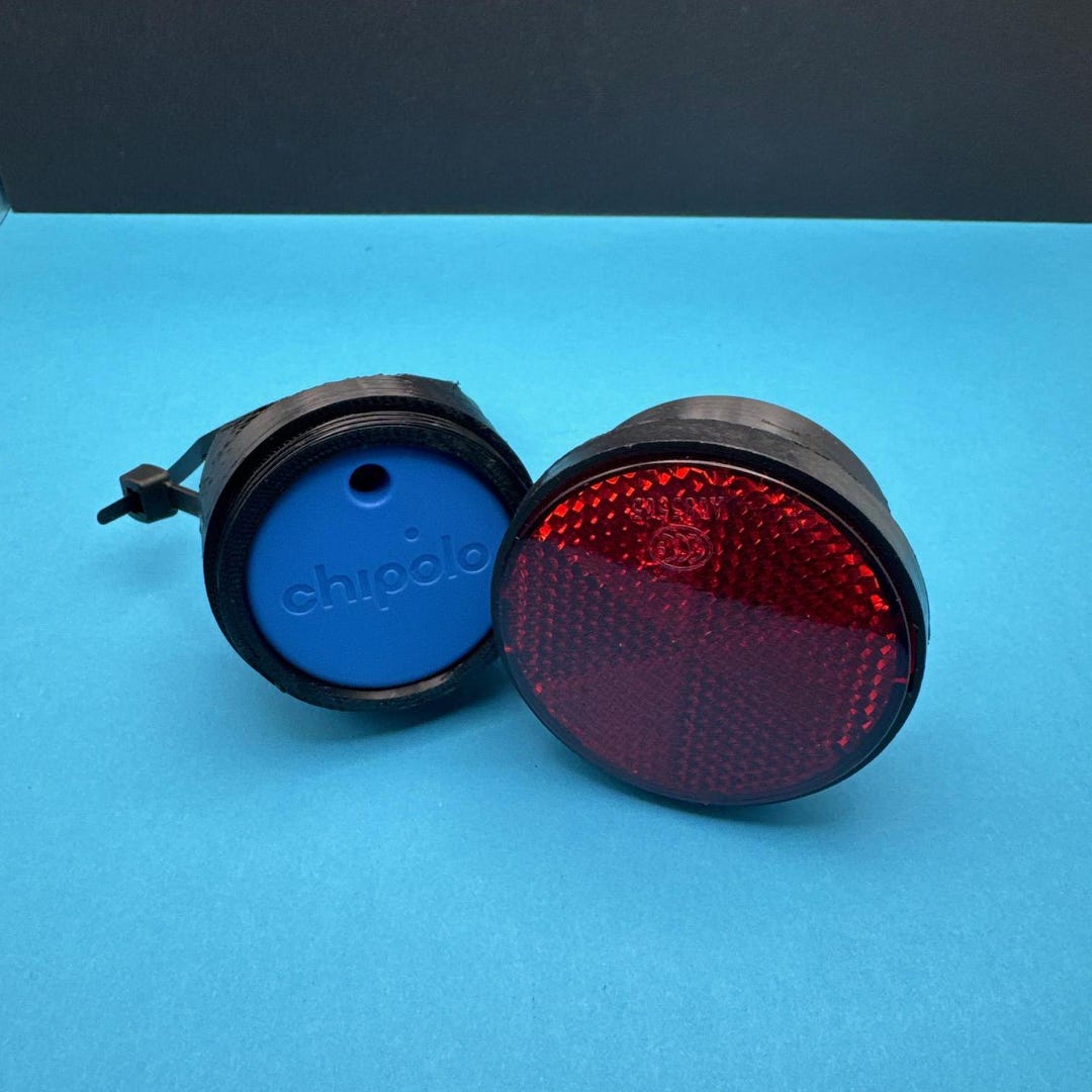 CHIPOLO ONE Reflector Mount (red/wht) for Bikes. Enhance Your Bike's ...