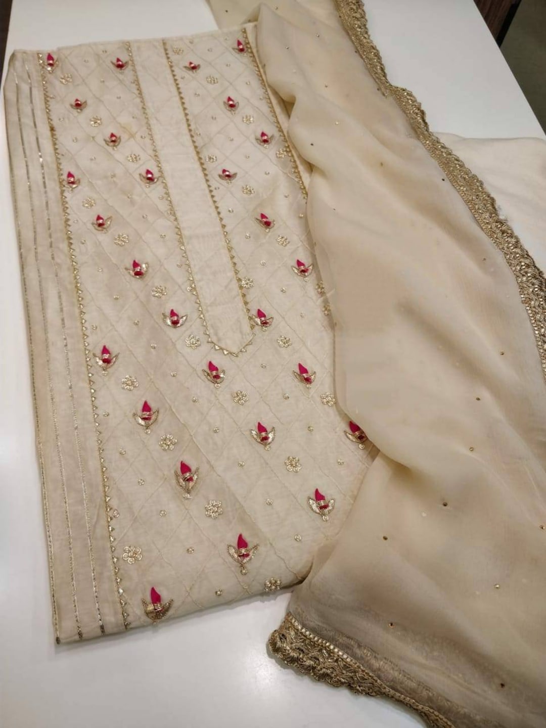 ATHARVA Hand Embroidery Salwar Kameez Beige/chiffon Dupatta With Stone ...