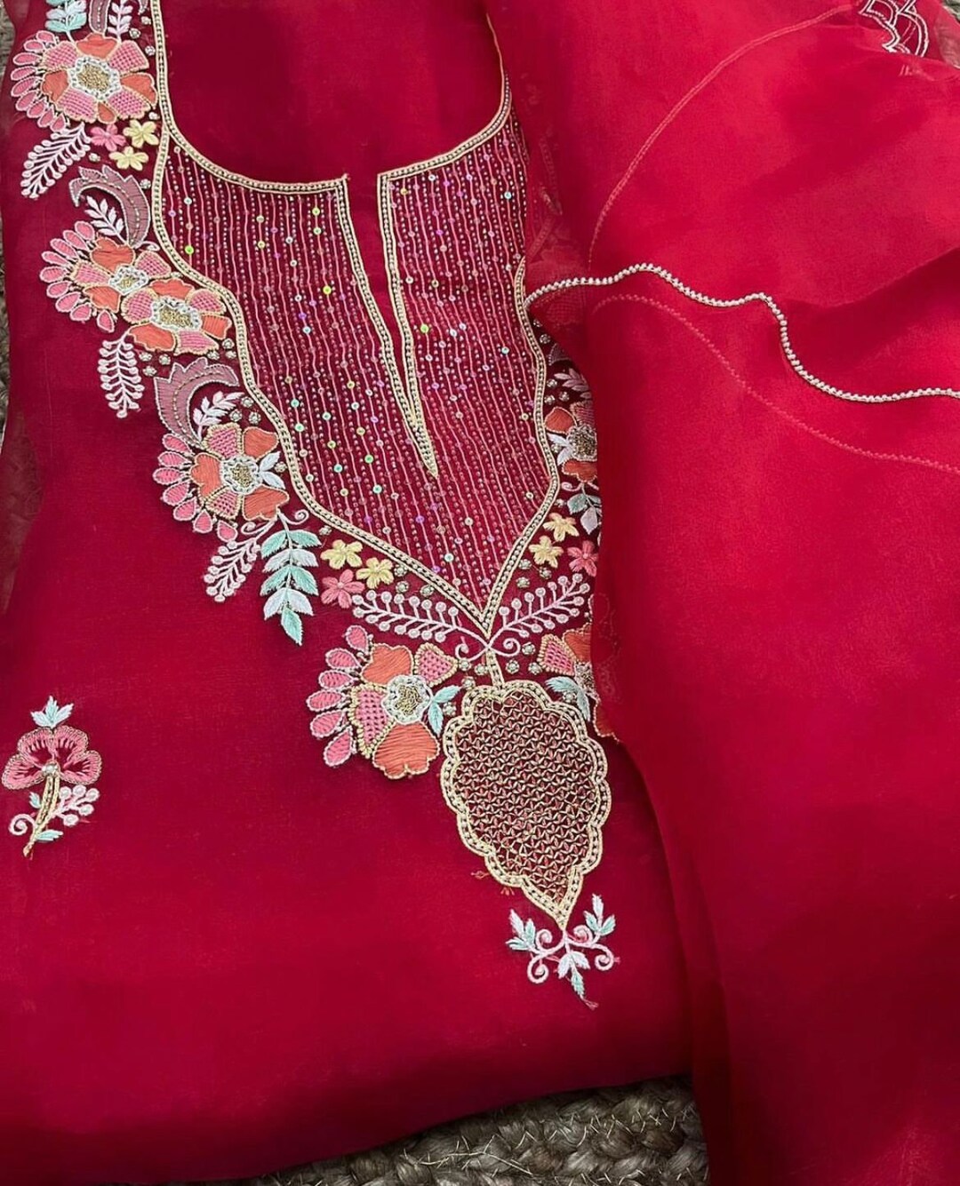 ATHARVA Hand Embroidery Salwar Kameez/3d Neck Embroidery/organza Silk ...