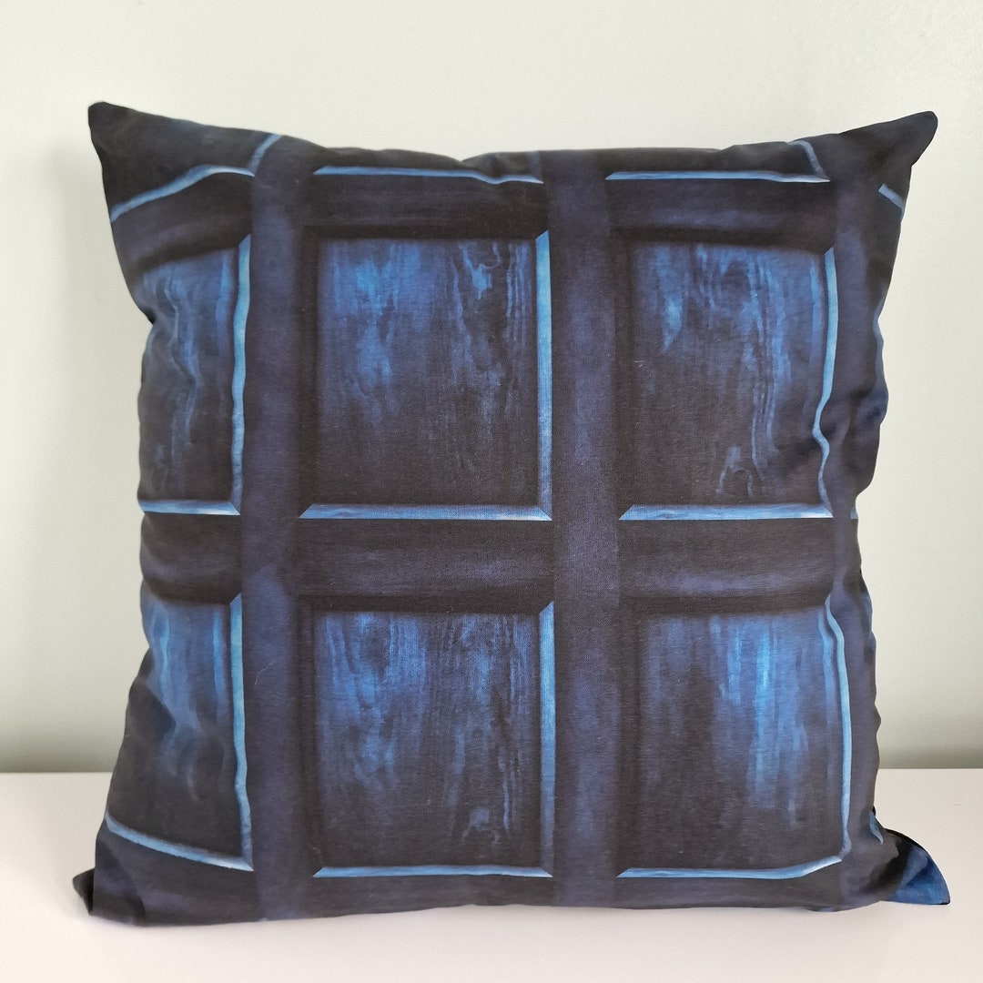 Doctor Who Tardis Themed Handmade Cushion Cover 40 X 40 Cm | Tardis ...