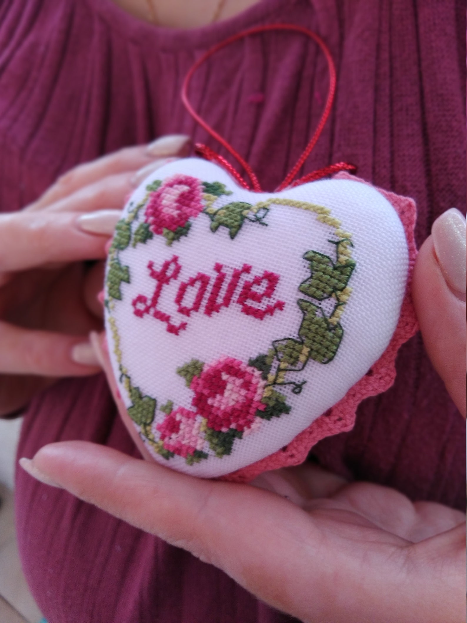 Embroidered Love Heart Ornament – Handmade Valentine's Day Gift - Etsy