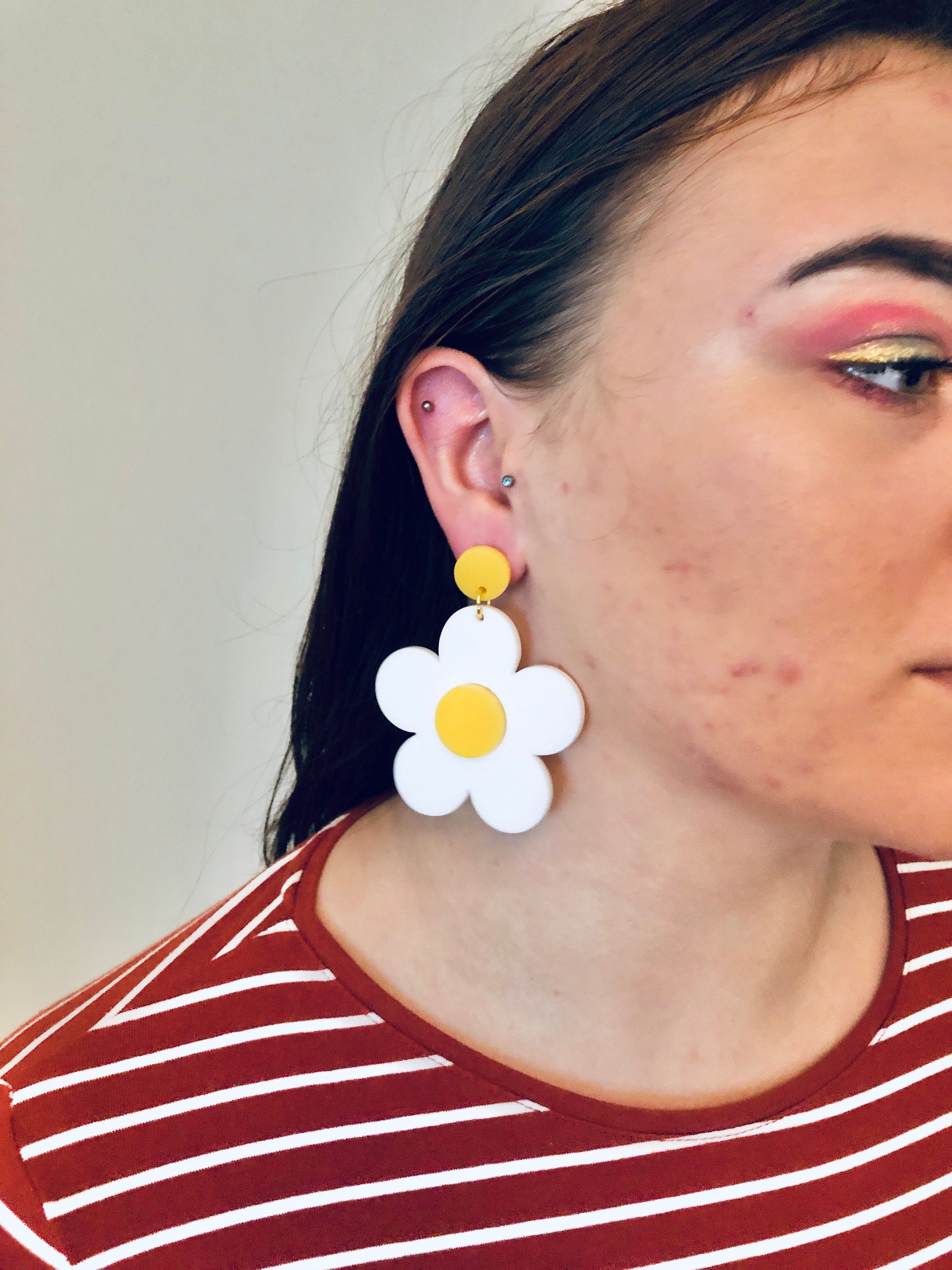 Daisy Dangles | Etsy