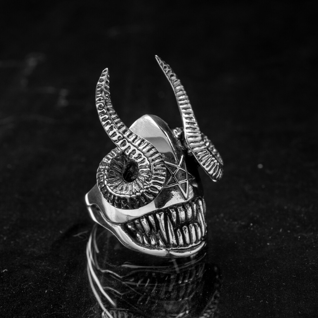 Horned Skull Ring, Gothic Ring, Silver Ring, Brutal Ring, Biker Ring ...