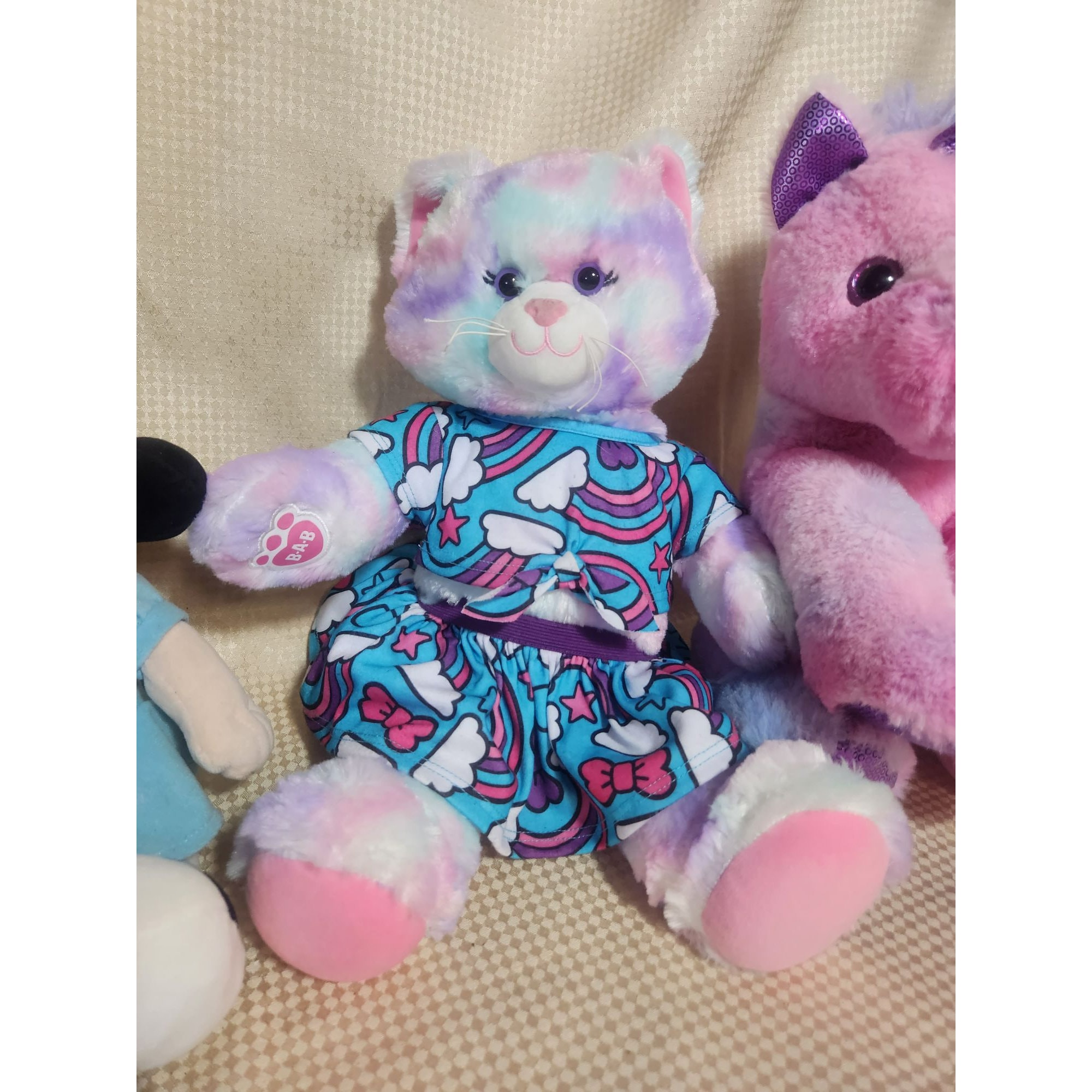 Stuffed Animals: Lucy From Charlie Brown, Build a Bear Kitty in Dress ...