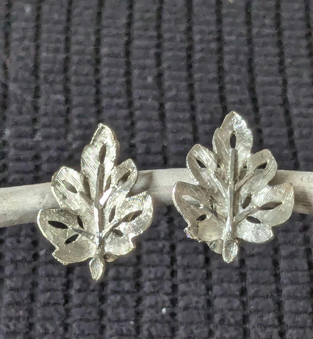 Mid-century Silver Tone BSK Leaf Earrings 1950's Clip-on - Etsy