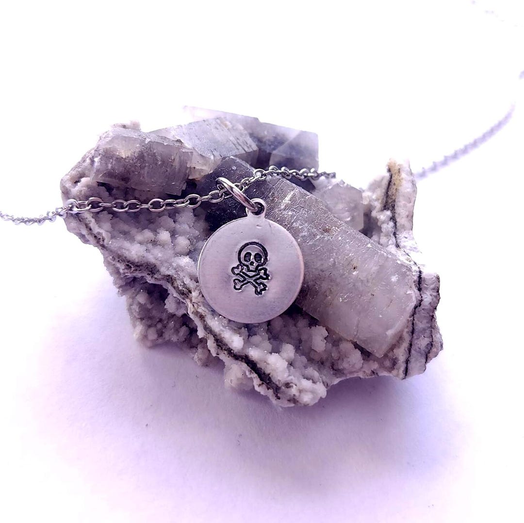 Skull and Crossbones, Skull, Halloween Jewelry, Pirate, Pendant ...