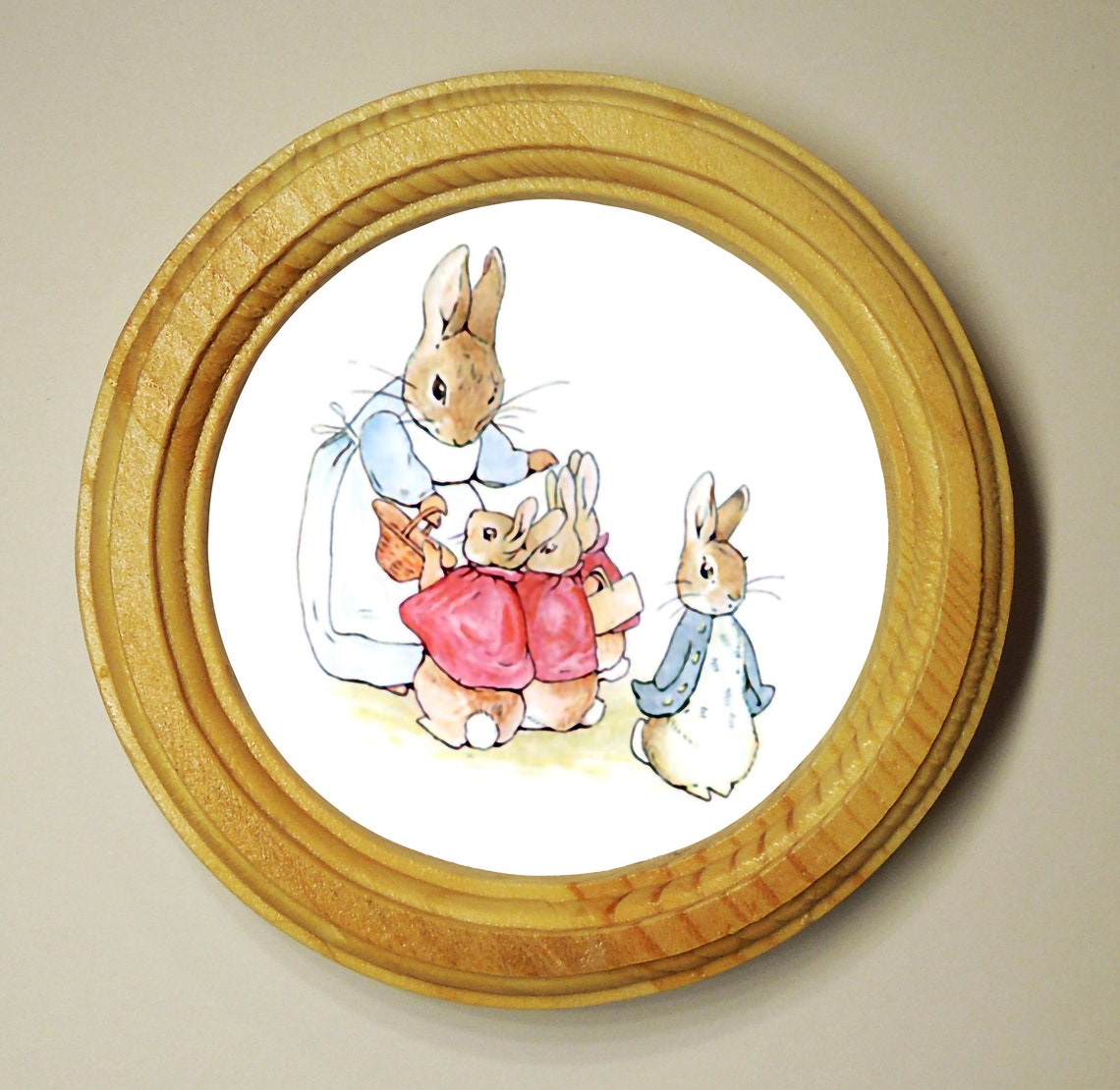 Peter Rabbit Art Print Handmade Round Wooden Picture Frame - Etsy