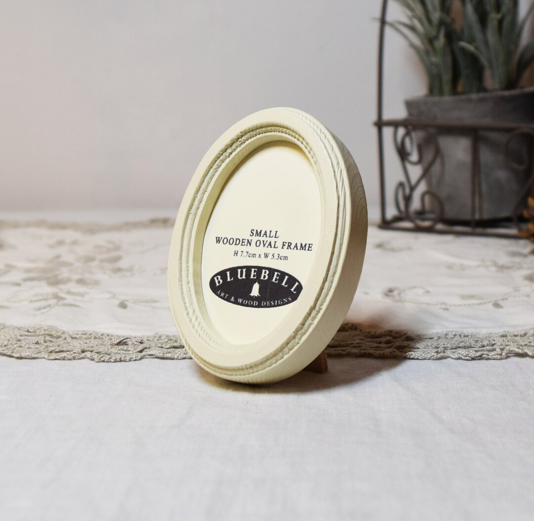 Ivory Oval Shaped Handmade Wooden Photo Frame Antique Vintage Style ...