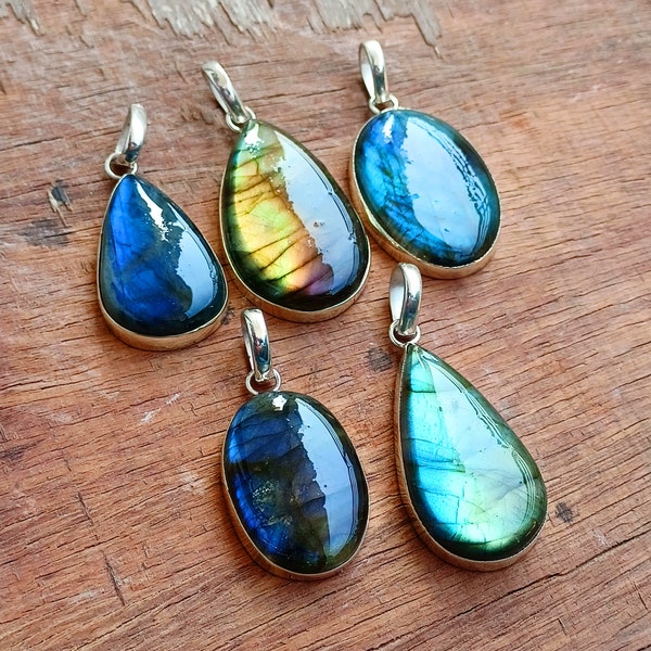 Labradorite Pendant - Etsy