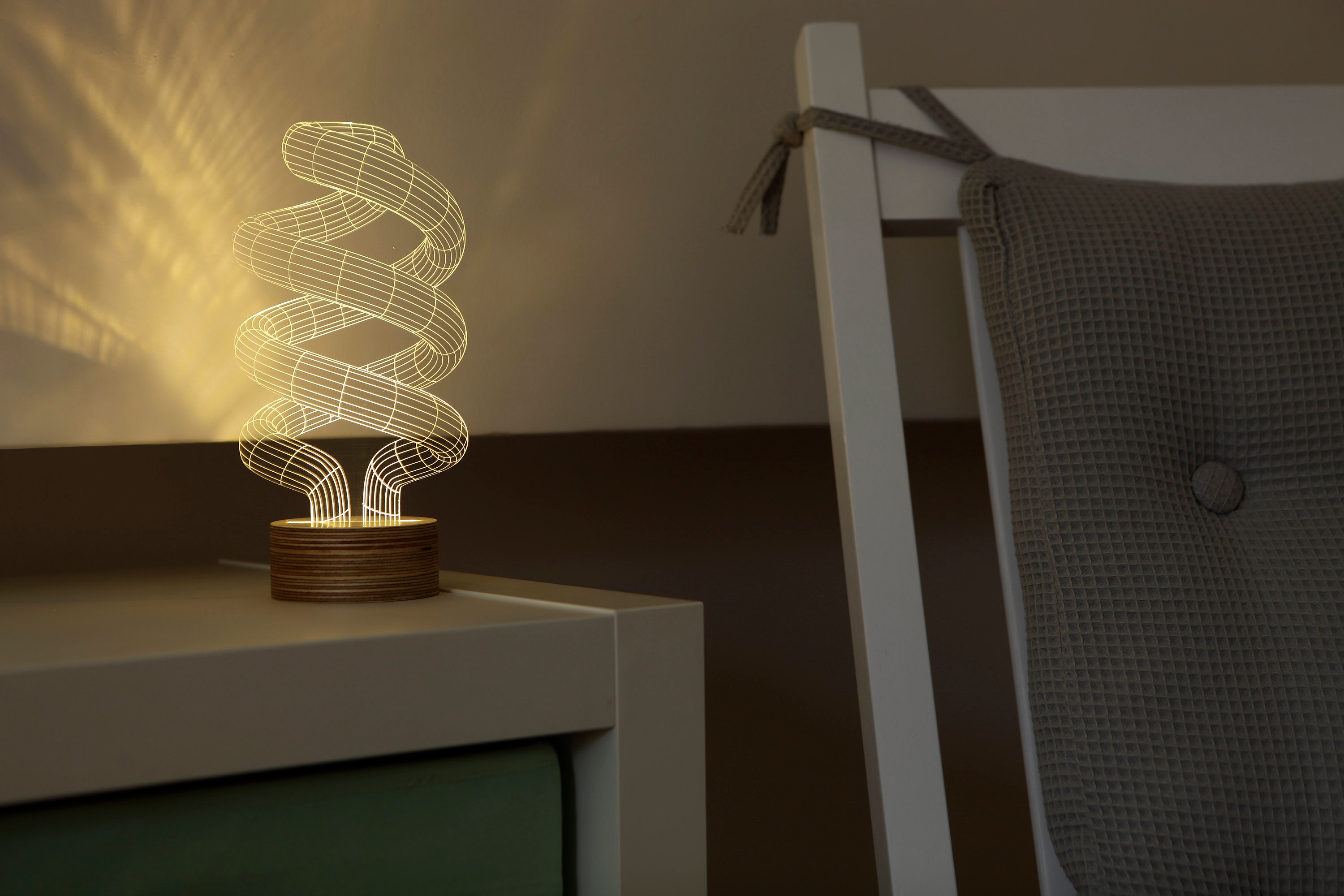 The Original SPIRAL BULBING Optical Illusion 2D to 3D Table Lamp, Eco ...