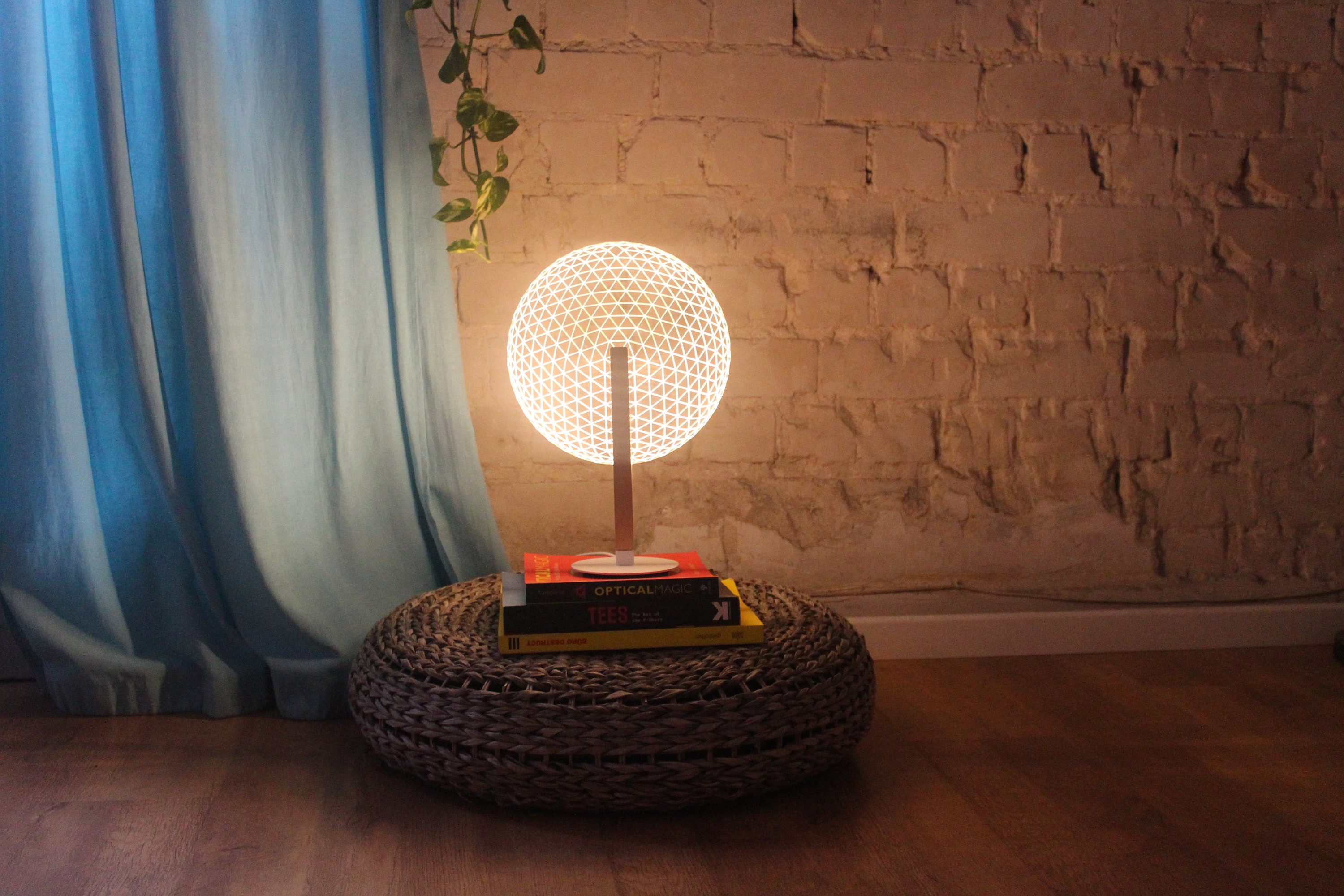 The Original BLOOM Optical Illusion 2D to 3D Table Lamp Eco Friendly ...