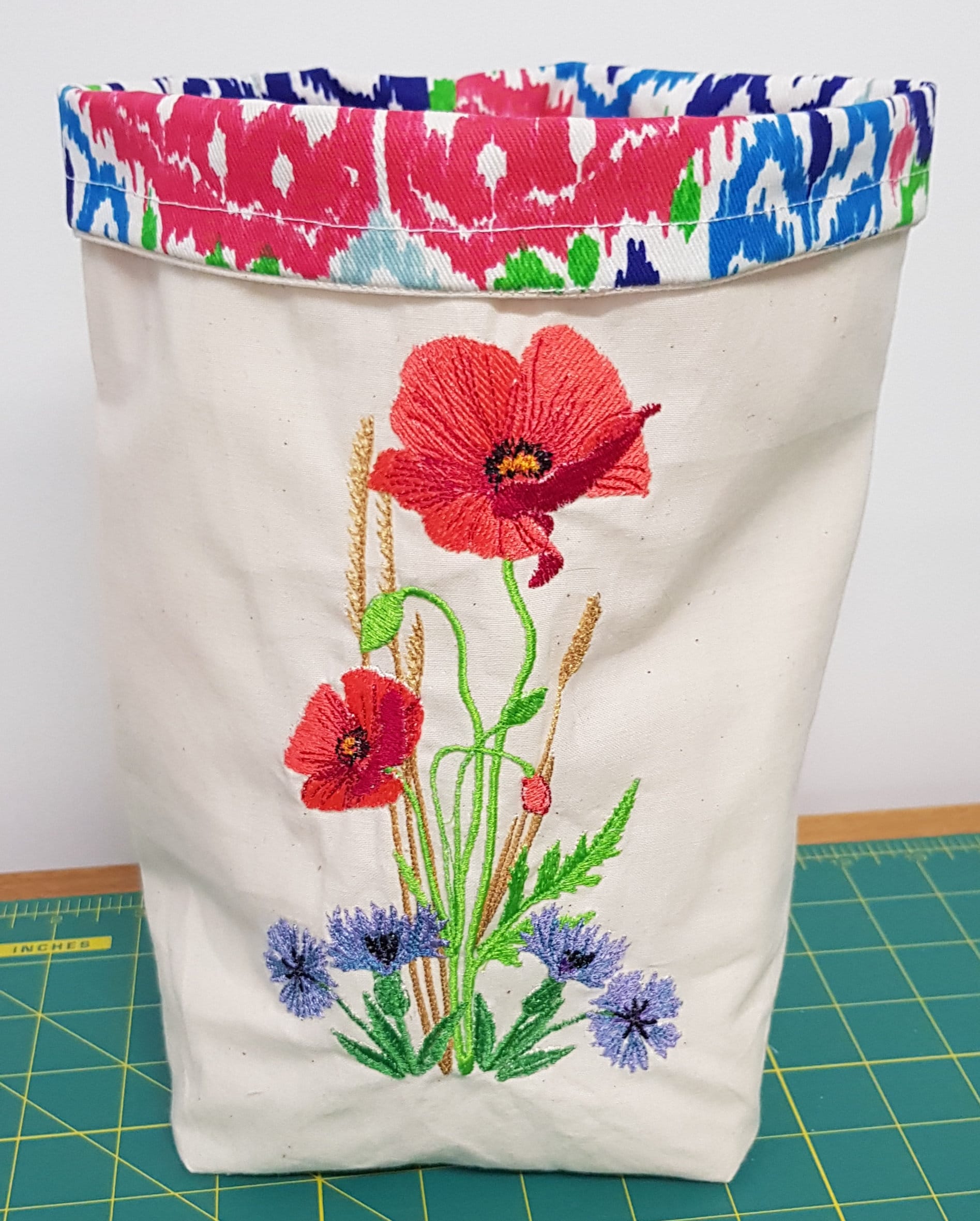 12 Spring Flower Embroidery Designs. Includes Daffodil | Etsy