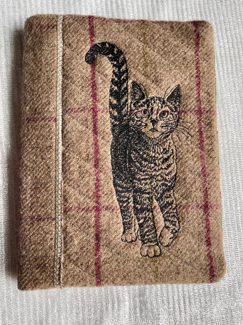 Tabitha Tabby Cat Machine Embroidery File Sketched Style. 5 - Etsy