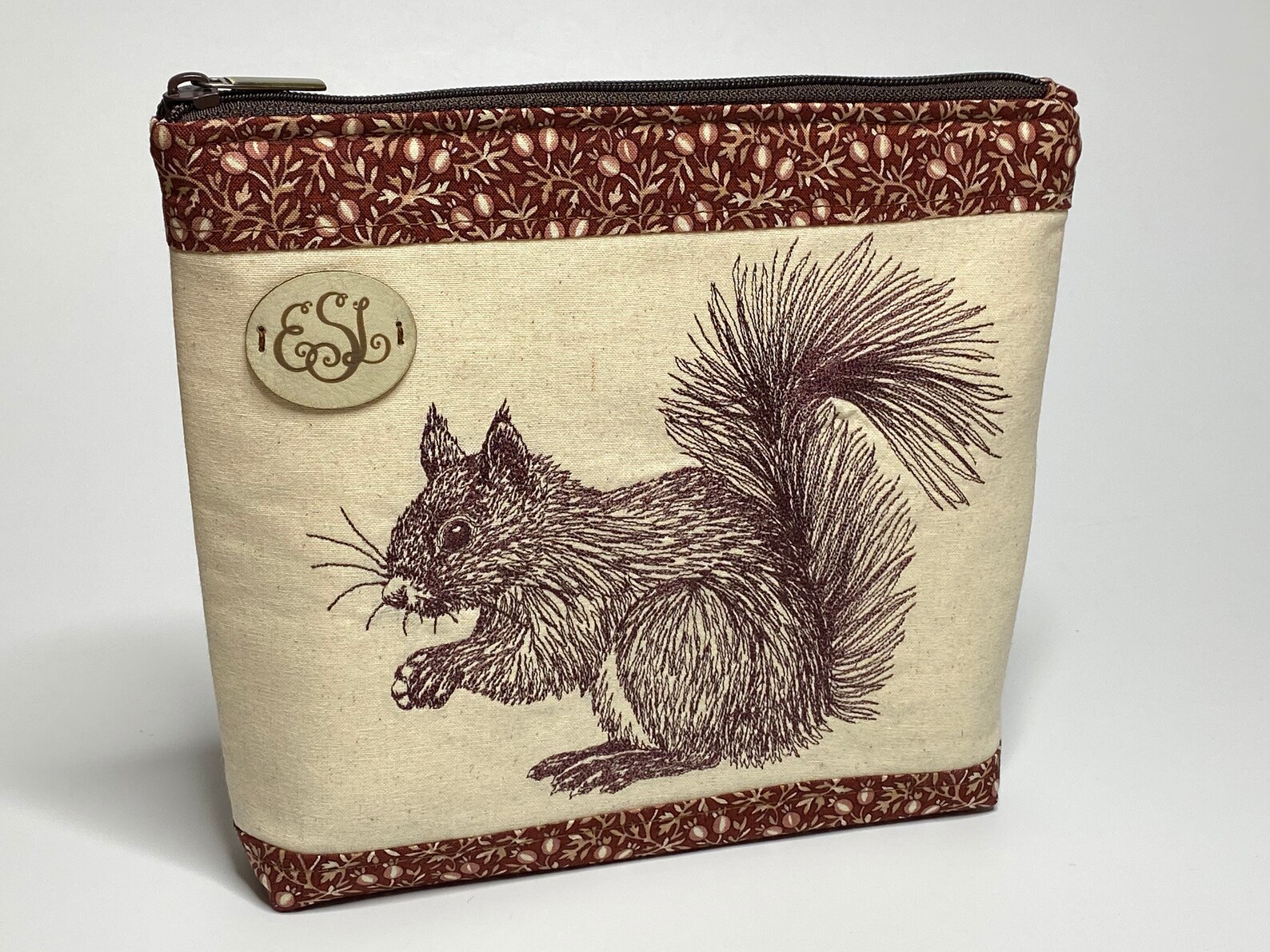 Squirrel Machine Embroidery File Sketched Style. 3 Sizes 11 | Etsy UK