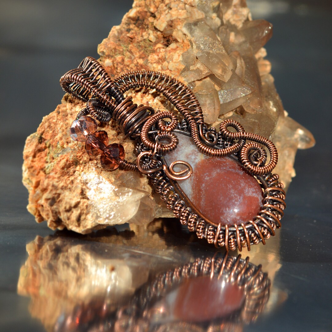 Regenbogen Natürlicher Jaspis Stein in antikfarbenem Kupferdraht gewickelt, handgemachter ...