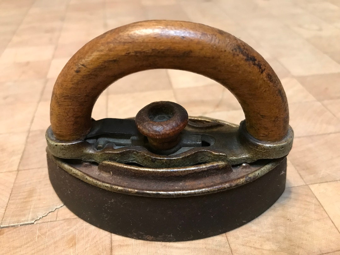 Vintage Sad Irons That Were Made From Iron - Etsy