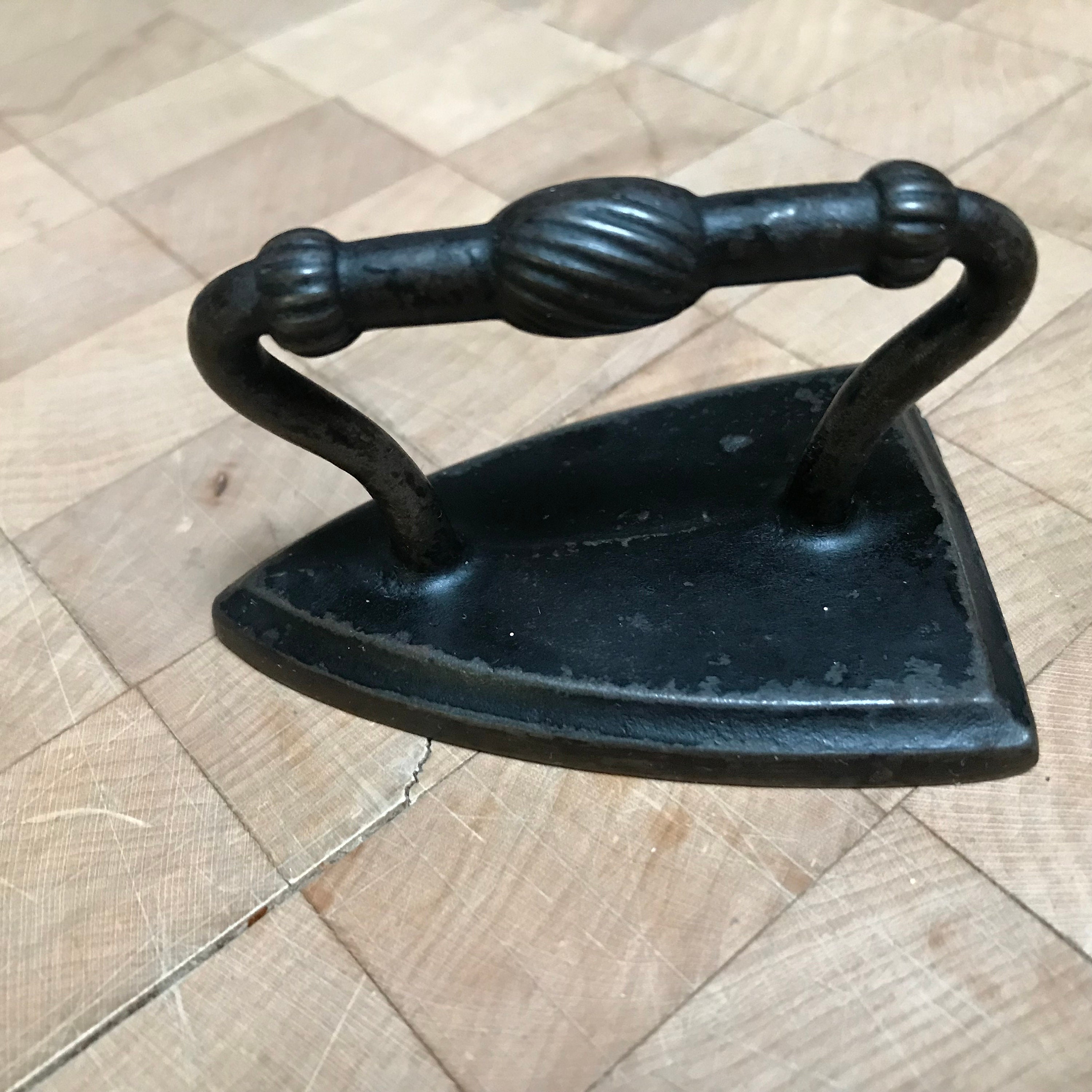 Vintage Sad Irons That Were Made From Iron - Etsy