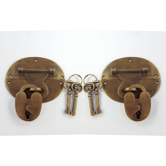 2 OVAL Large Heavy Box Hasp Staple & 2 Padlock 4 Keys Included | Etsy