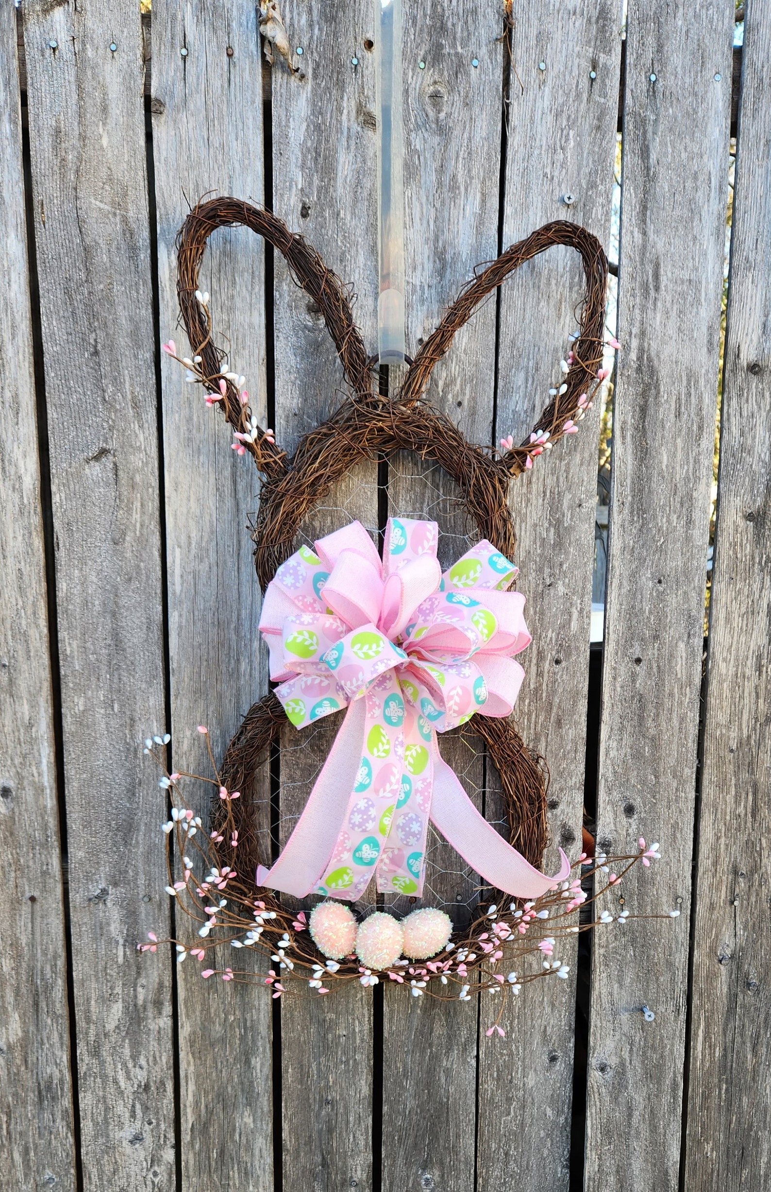 Easter Bunny Grapevine /farmhouse Easter Wreath /pip Berry Rabbit ...
