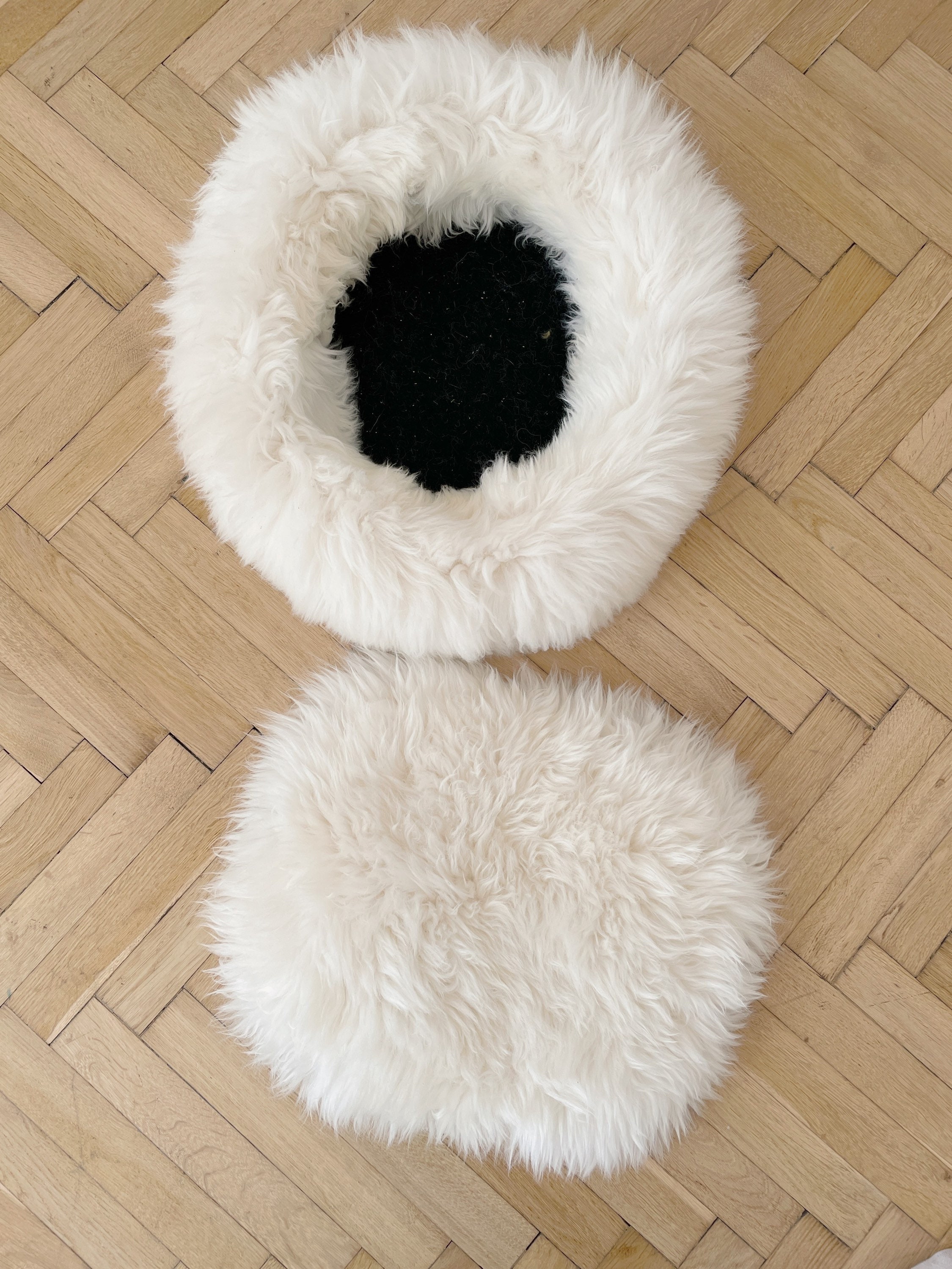 White Round Luxurious Natural Sheepskin Pet Bed Sheepskin Dog - Etsy