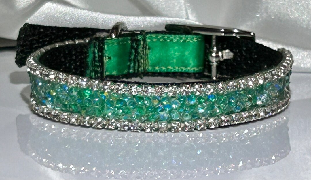 Sparkling Emerald Rhinestone Cat or Dog Collar, 1/2