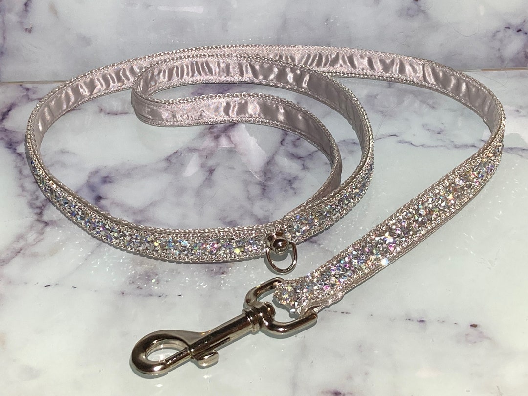 Rhinestone Aurora Pet Leash, Diamond Lined With D Ring 3/4" Wide ...