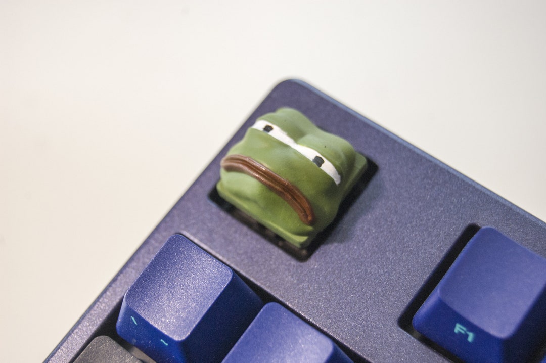 Pepe the Frog Artisan Keycap: Cherry MX Mechanical Gaming Keyboard Key ...