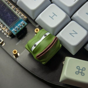 Pepe Smile Artisan Keycap | Artisan Keycaps | Custom Keycaps | Cherry ...