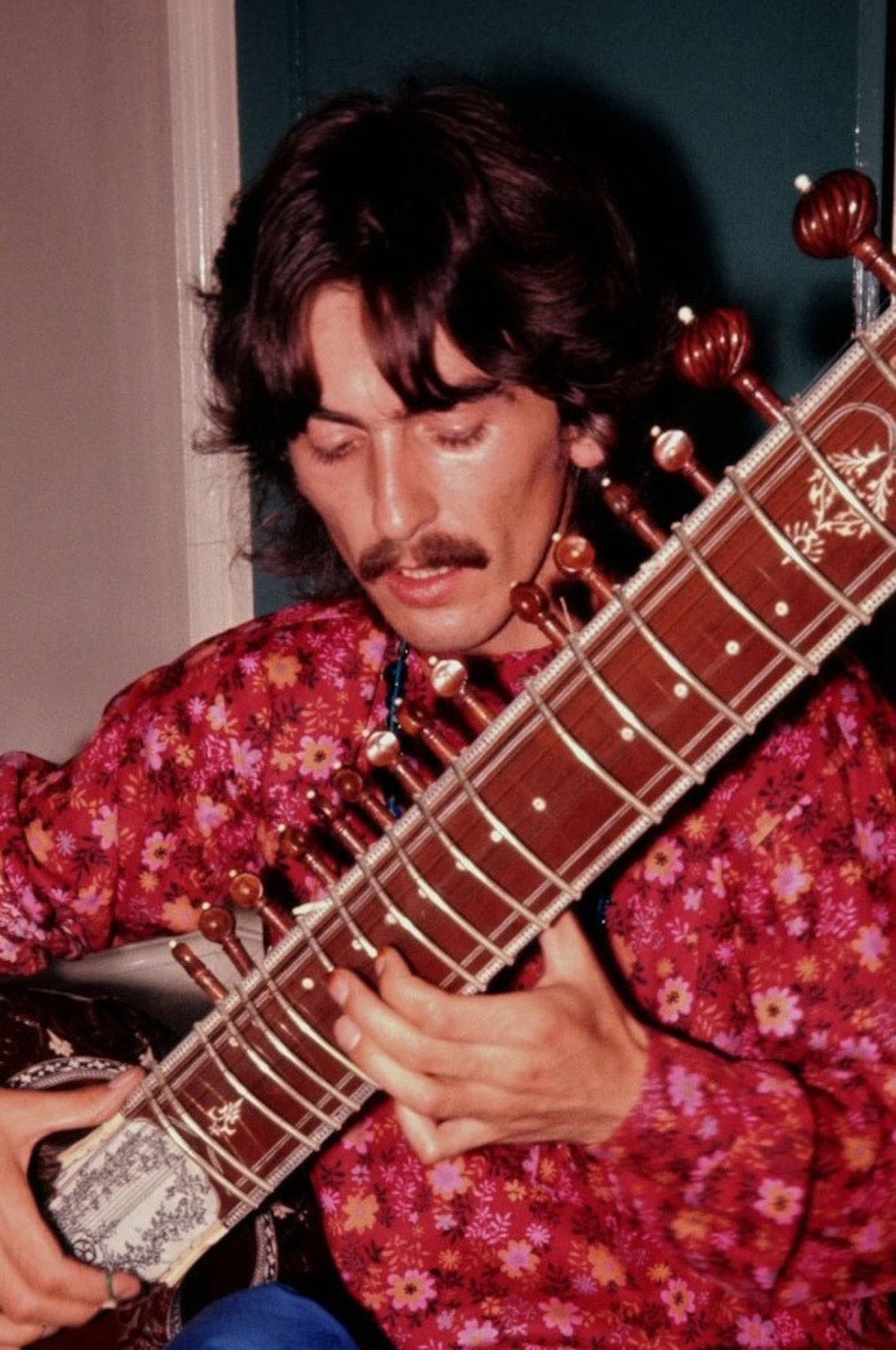 George Harrison 24x36 Inch Rolled Wall Poster - Etsy