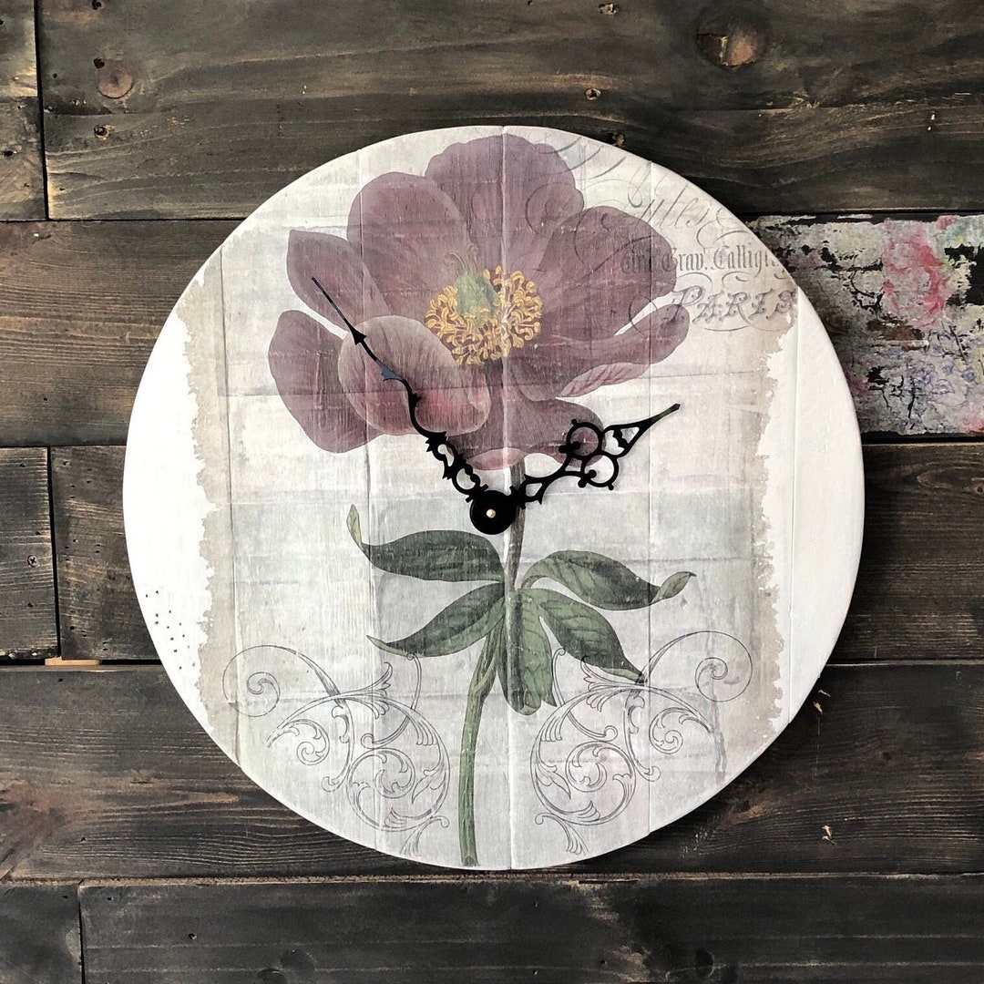Gray Floral Wood Clock, 18" Wood Clock, Reclaimed Wood Clock, Shabby ...