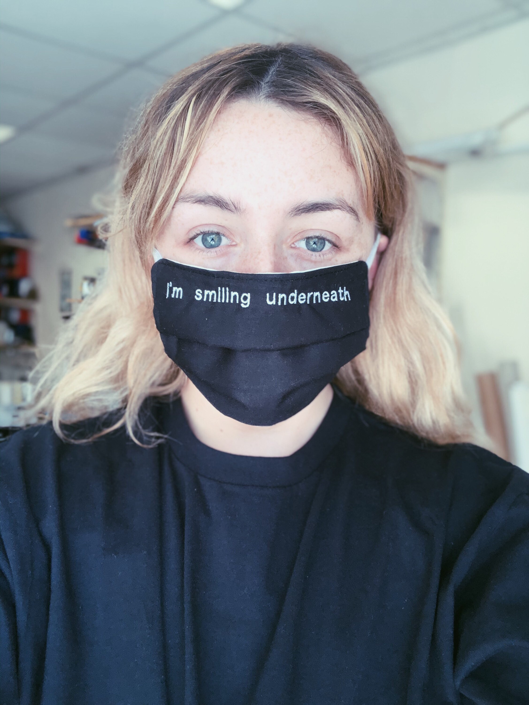 Im Smiling Underneath Masque facial à filtre HEPA brodé - Etsy France