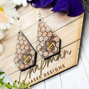 Bee on Honeycomb Earring Digital File / Bee SVG / Honeycomb SVG ...