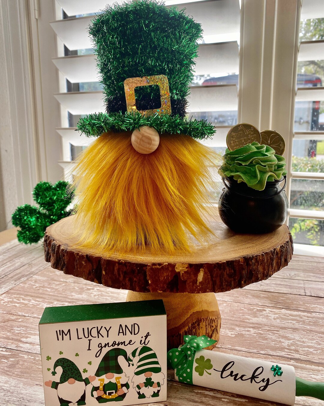 St. Patrick Gnome*st.patrickdaydecor*springdecor*leprechaungnome*clove ...