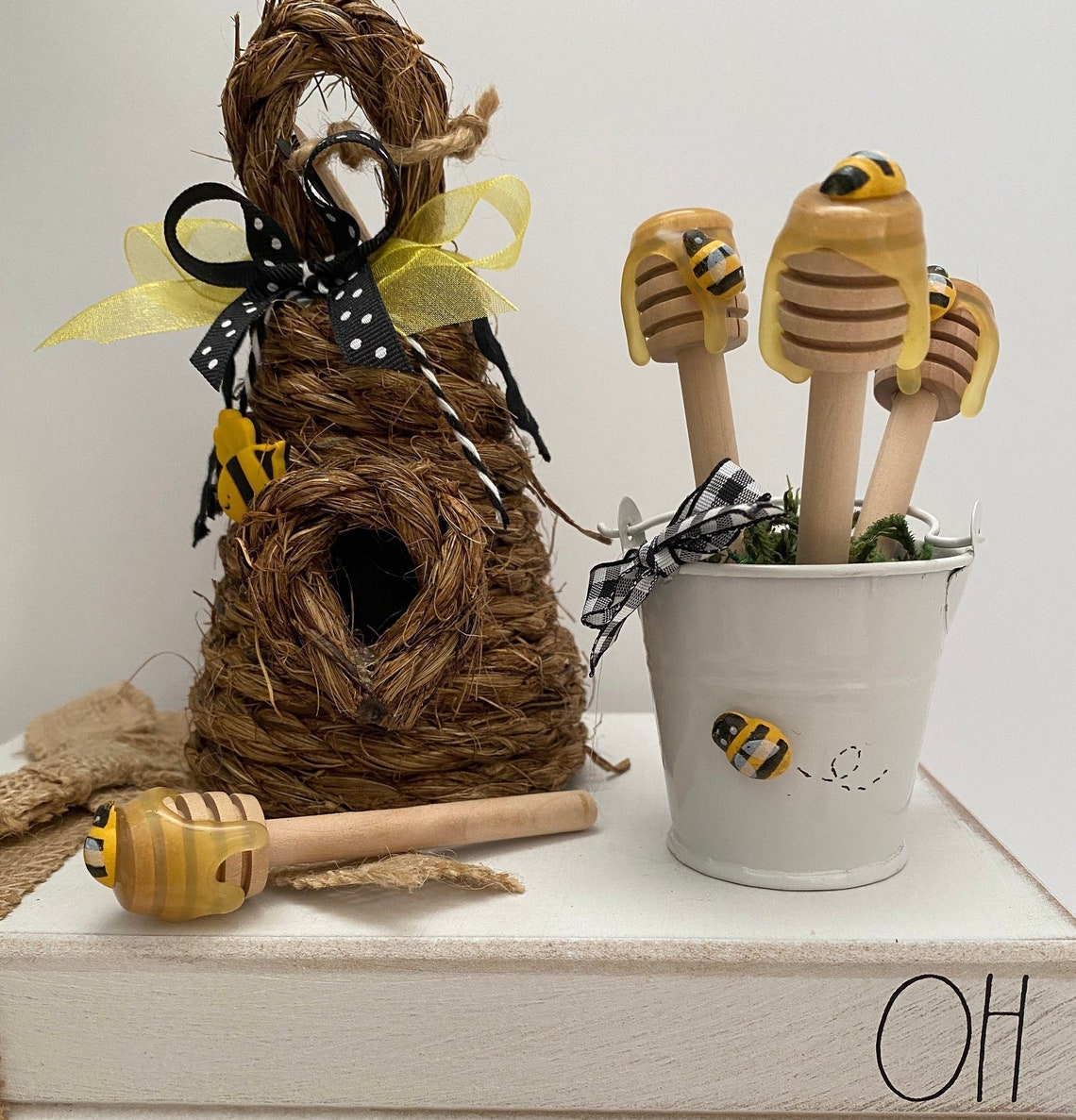 Bee Happy! Bucket With Three Honey Dippers ,honey Dipper*summerdecor ...