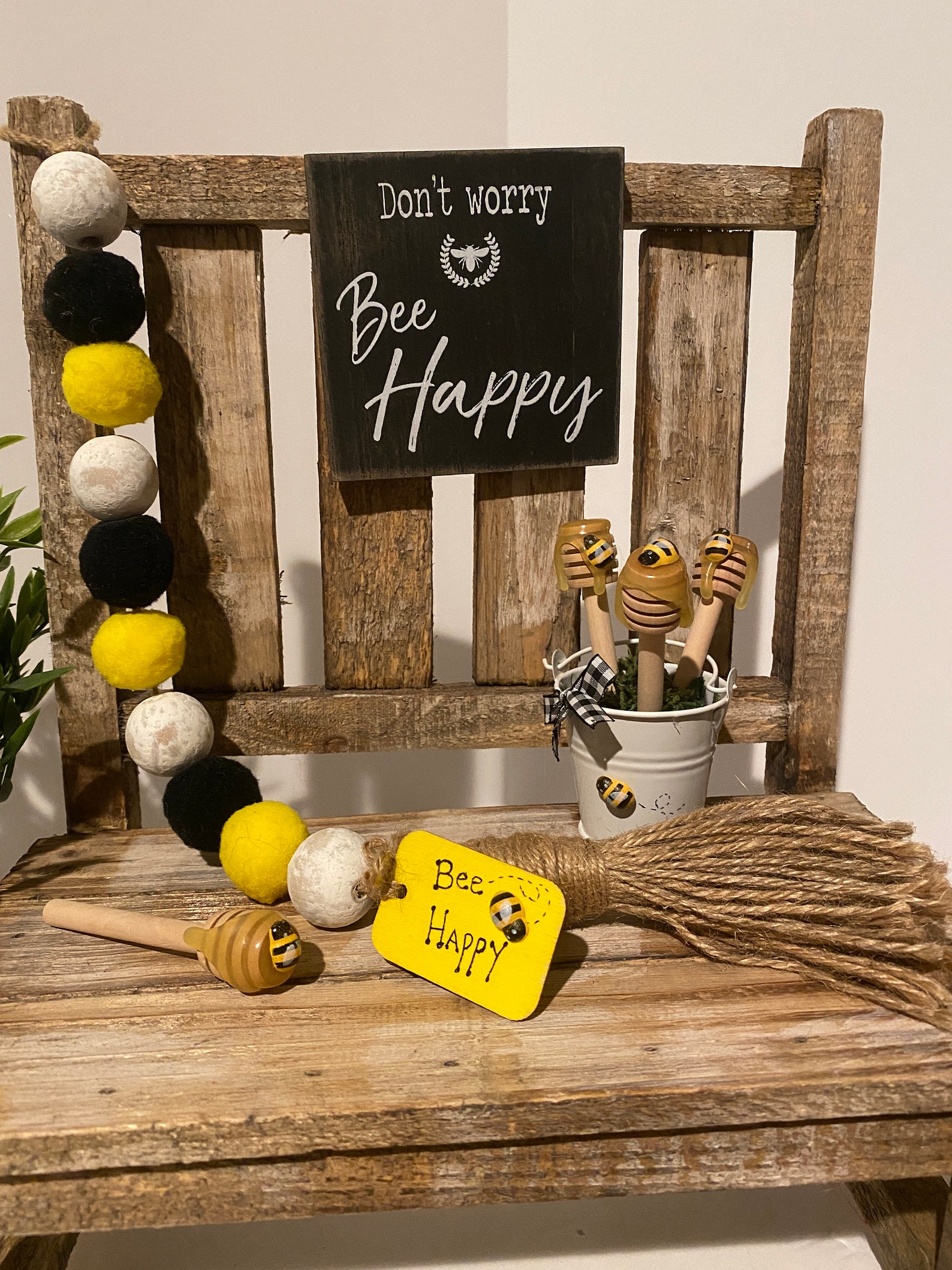 Bee Happy! Bucket With Three Honey Dippers ,honey Dipper*summerdecor ...