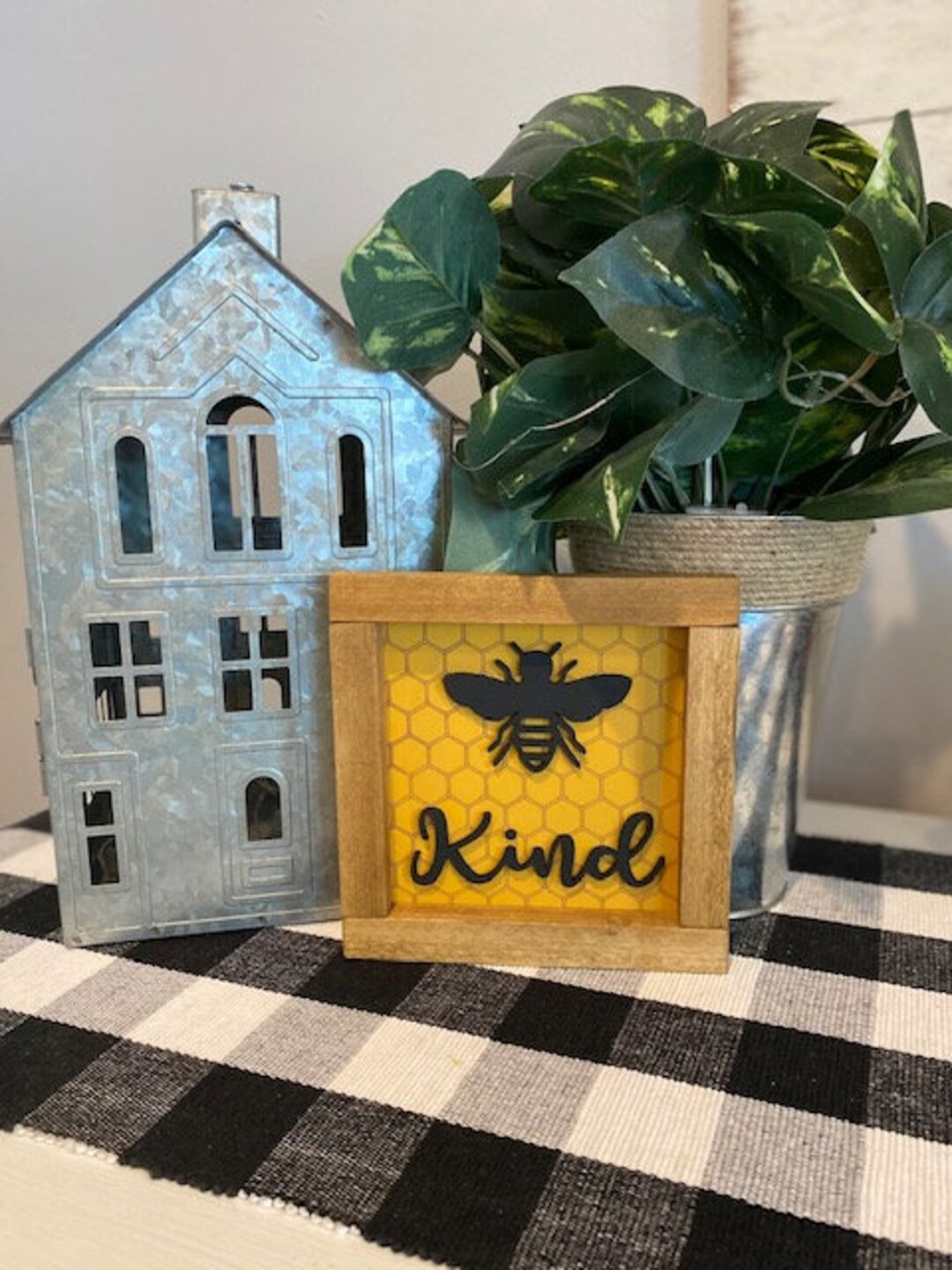 Be Kind Wooden Frame Farmhouse Decor Farmhouse Bee Kind Rustic Entryway ...