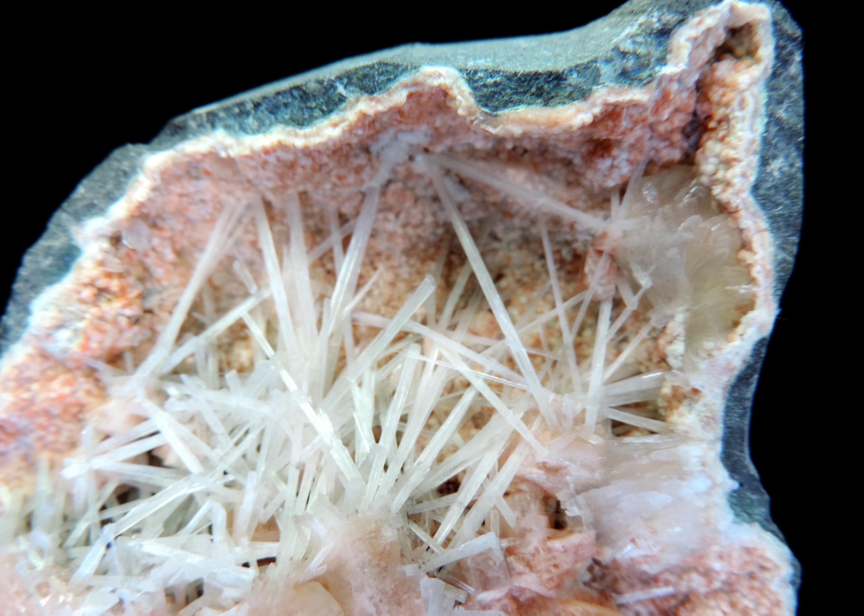 RESERVED MICHELLE - Cabinet Sized Basalt Geode Featuring Delicate White ...