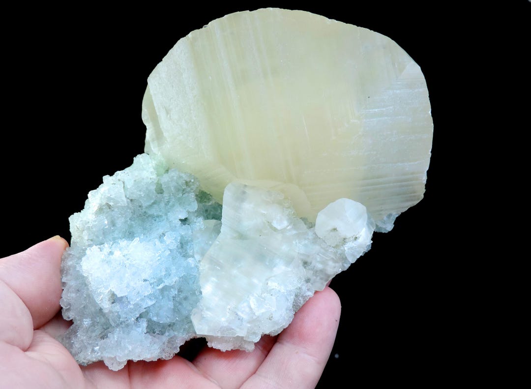 Large Crystal of Flattened Rhombic Yellow Calcite on Green Fluorite ...