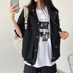 Women’s Drawstring Utility Half Sleeve Lightweight Jacket and Shorts ...