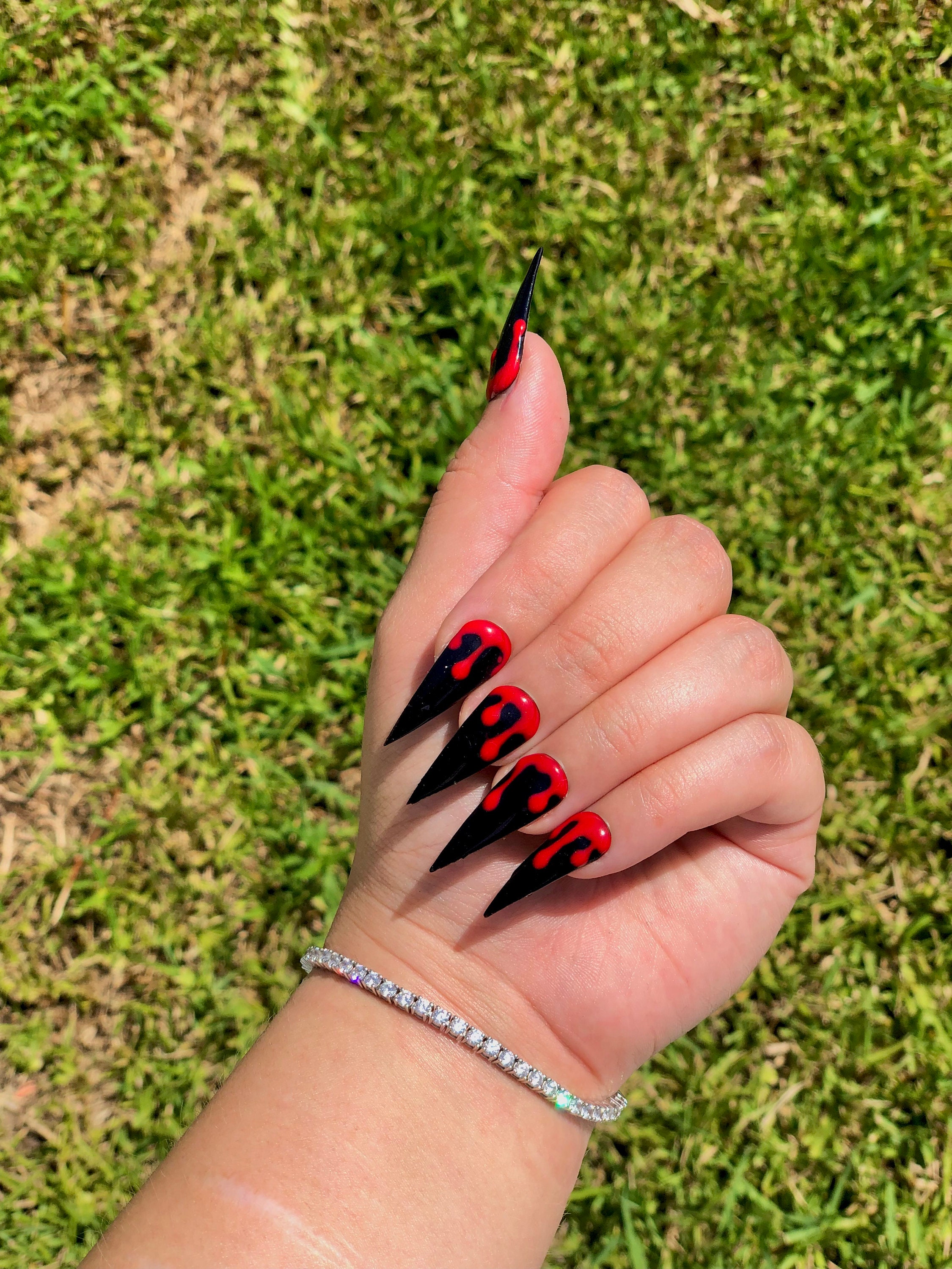 Blood Drip Nail Designs - Design Talk