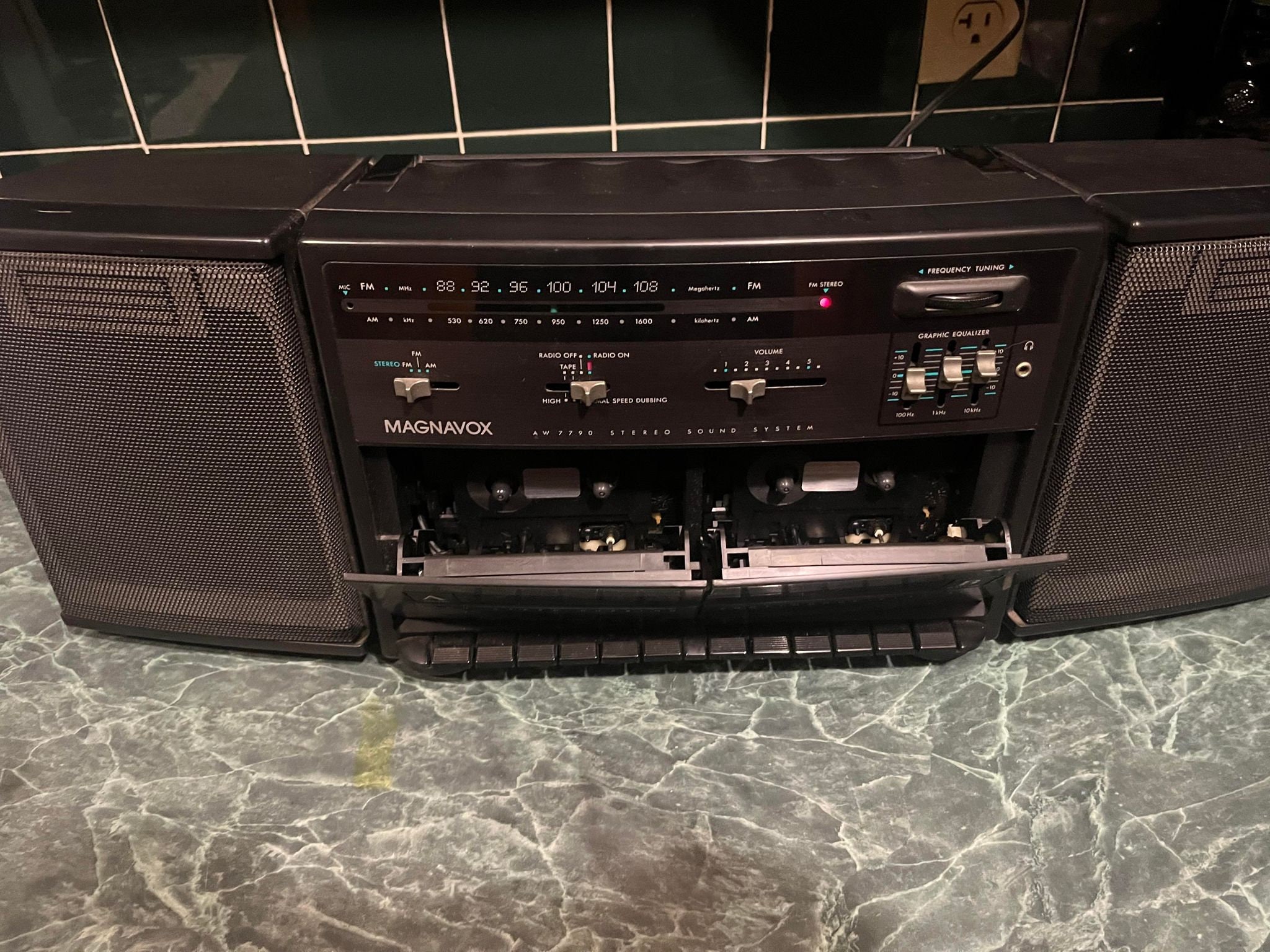 Retro 90's Magnavox Boom Box - Etsy