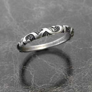 Maori Style Ring S - Etsy