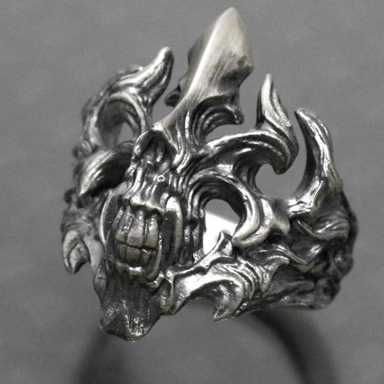 Luga Ring Medium - Etsy