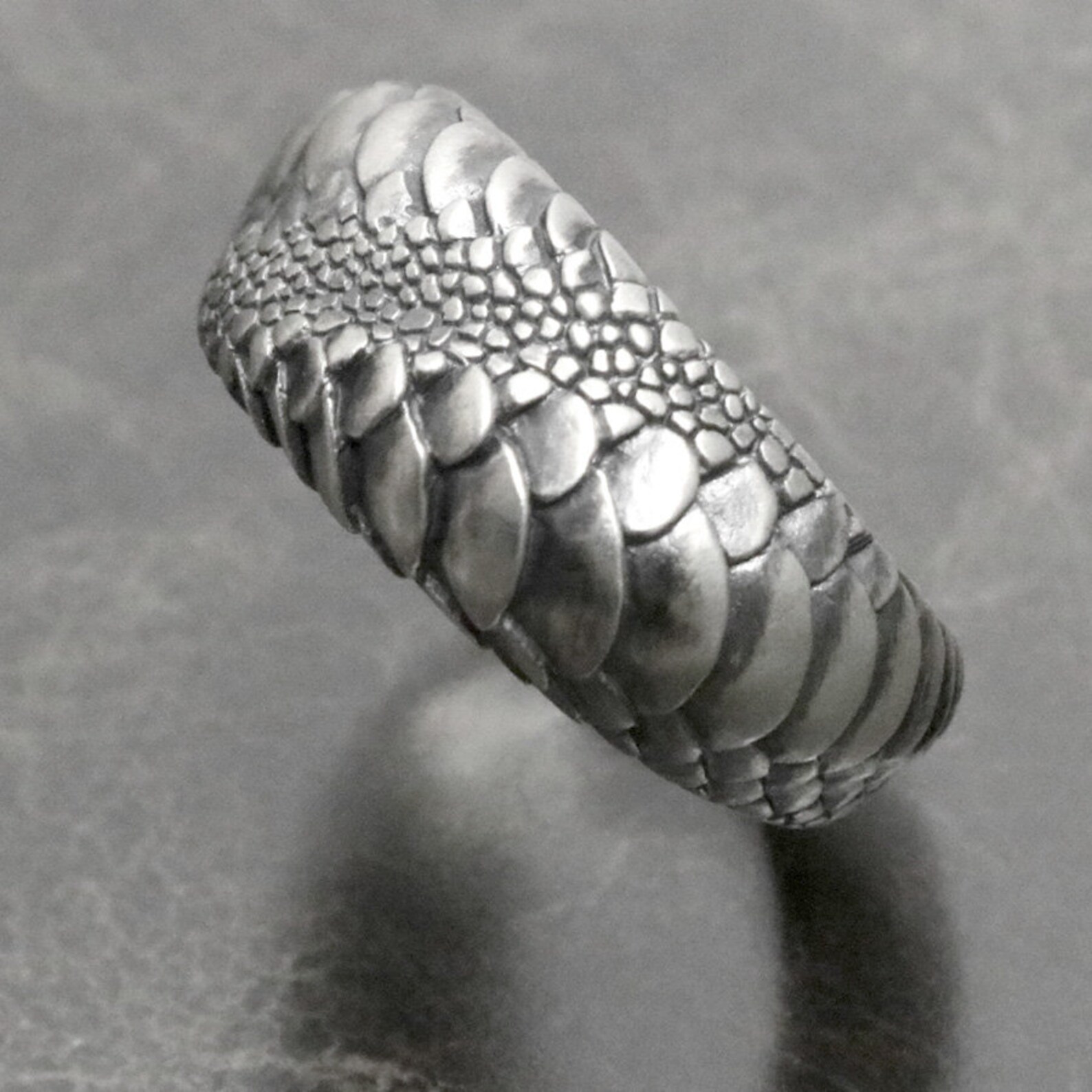 UROBOROS ring S | Etsy