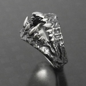 Fang Ring / SFD-R-133 - Etsy