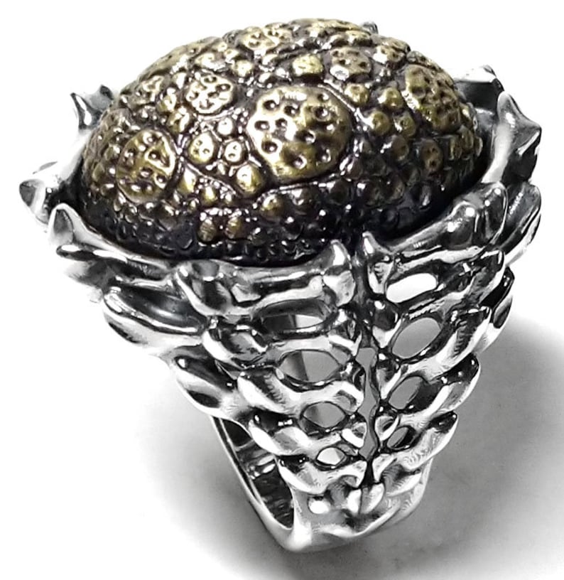 Creature Rib Ring / SFD-R-130 | Etsy