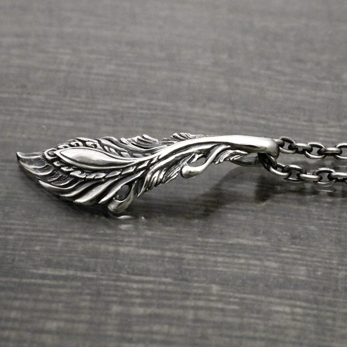 Garuda Feather L - Etsy